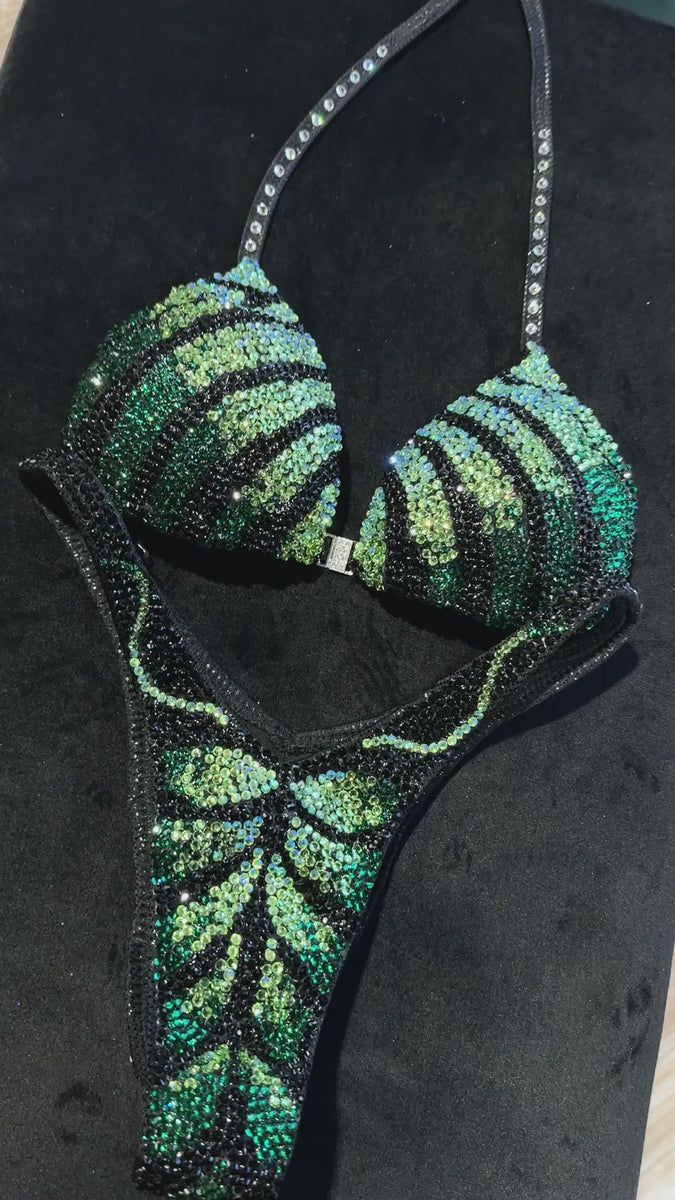 Powerful Gradient Figure Competition Suit